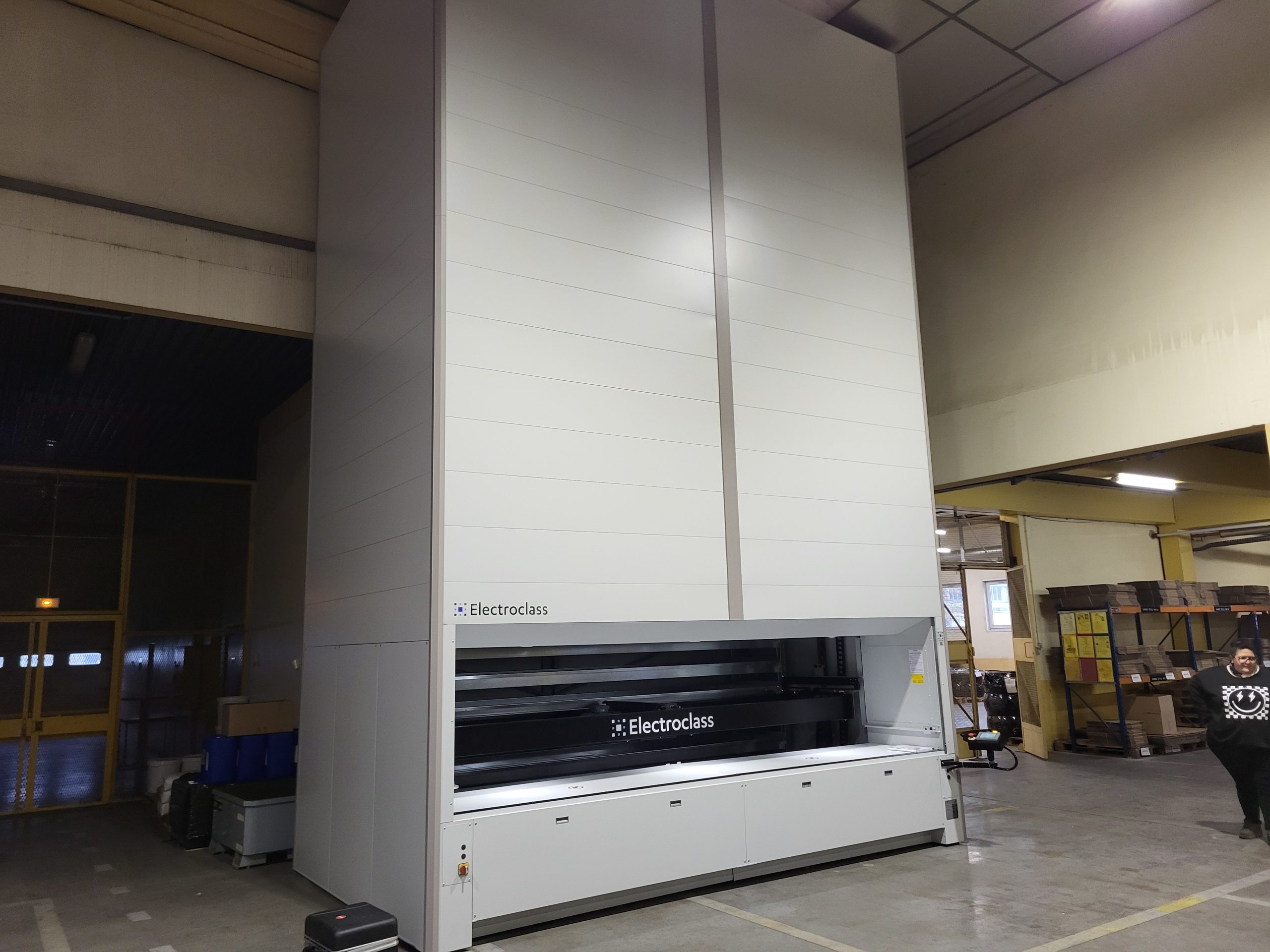 Storage Tower vs Rotary Storage: Which to Choose?